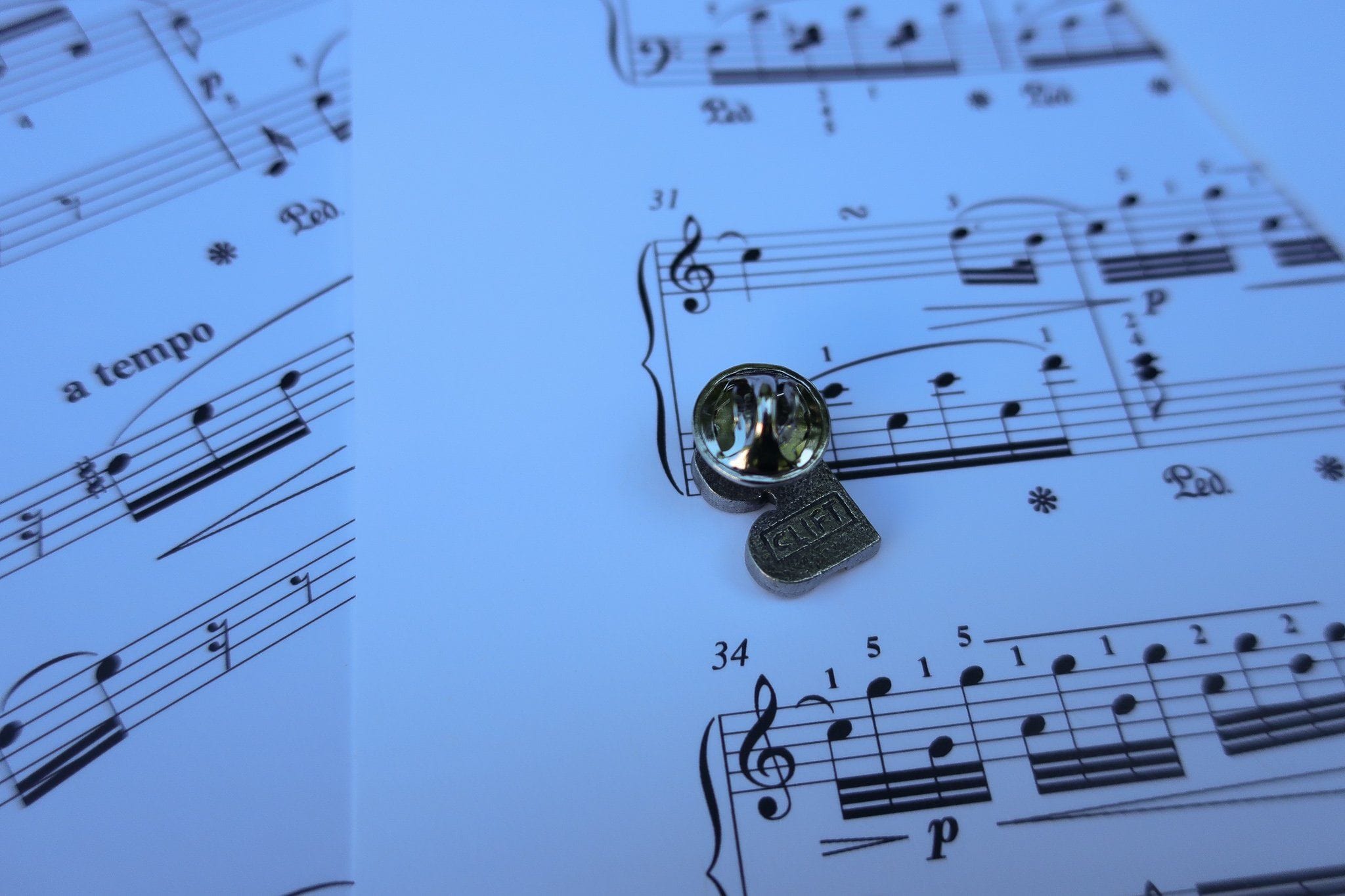 C Clef (Alto Clef) Lapel Pin | Lapel Pin Planet – lapelpinplanet