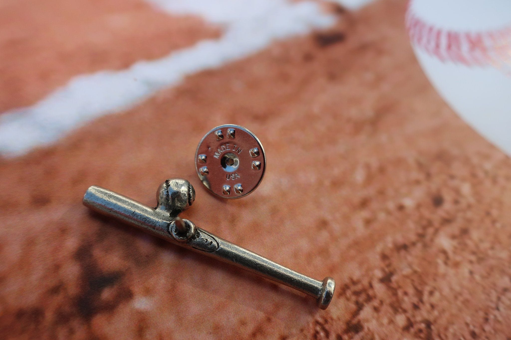 Baseball and Bat Lapel Pin – lapelpinplanet