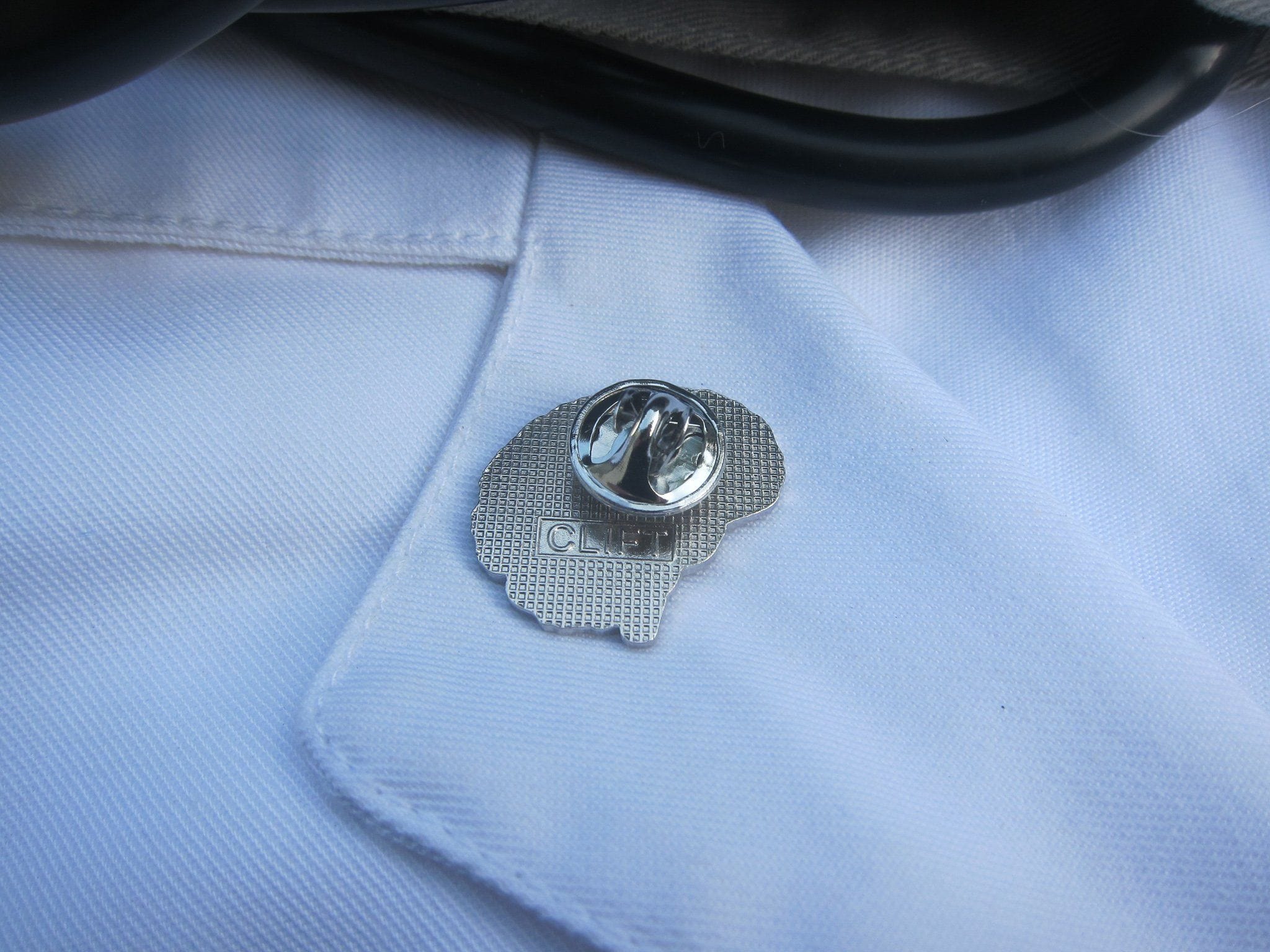 Brain Enamel Pin | Lapel Pin Planet – lapelpinplanet