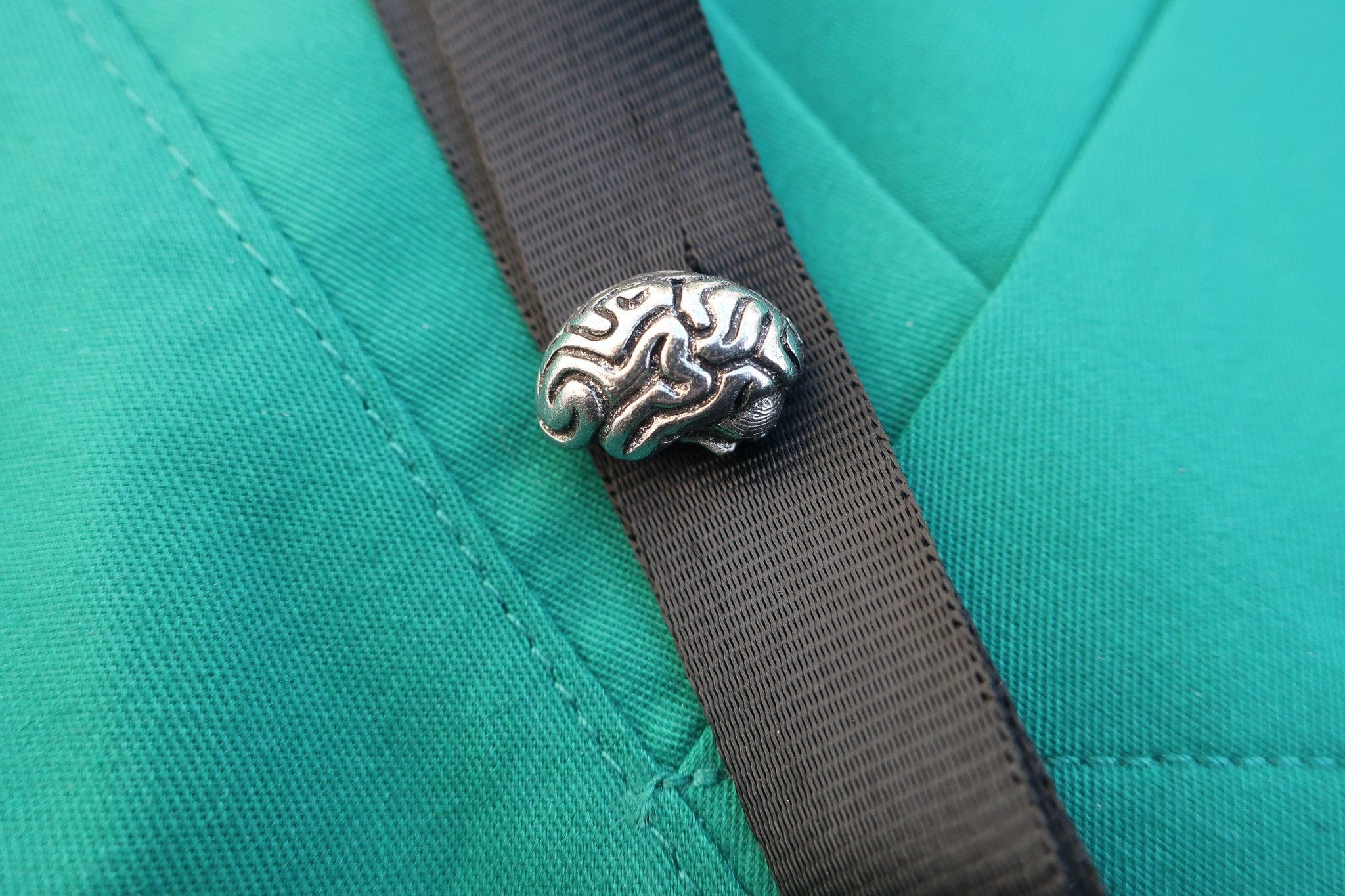 Brain Lapel Pin | Lapel Pin Planet – lapelpinplanet