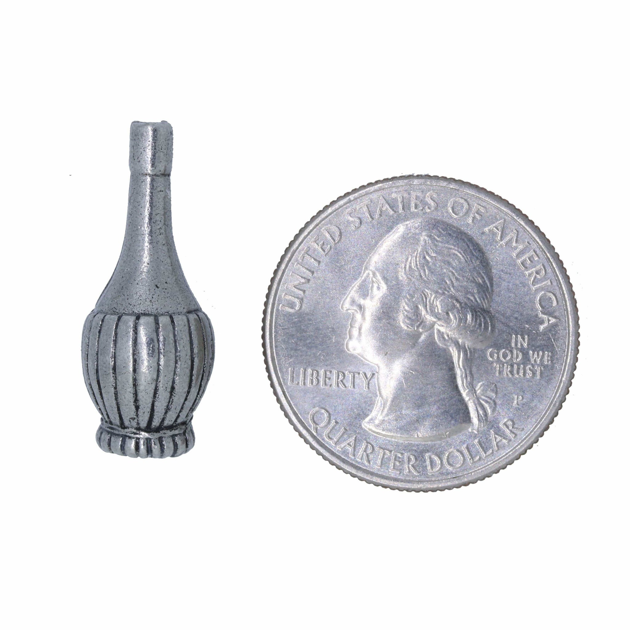 Chianti Bottle Lapel Pin - Cheers to Fine Italian Style | Lapel Pin ...