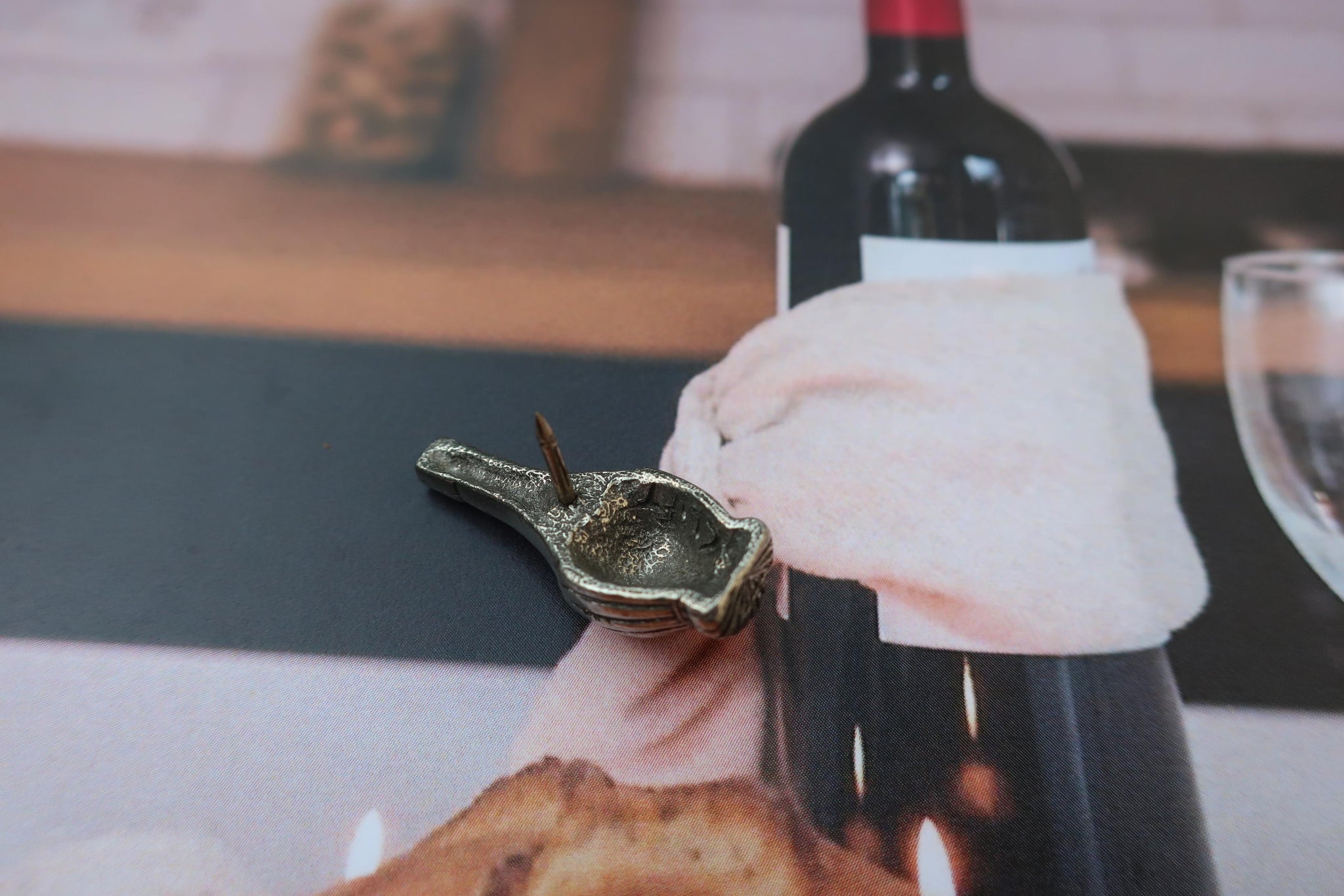 Chianti Bottle Lapel Pin - Cheers to Fine Italian Style | Lapel Pin ...