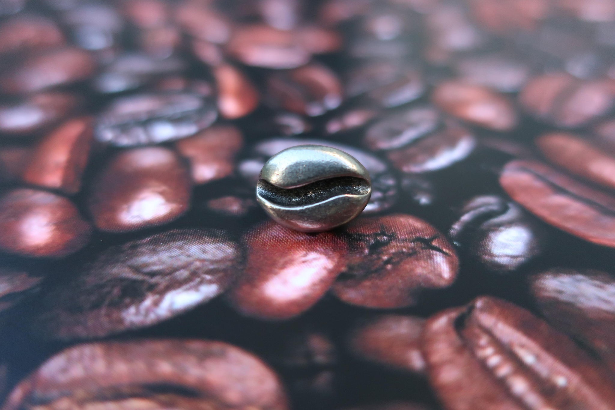 Large Coffee Bean Lapel Pin – lapelpinplanet