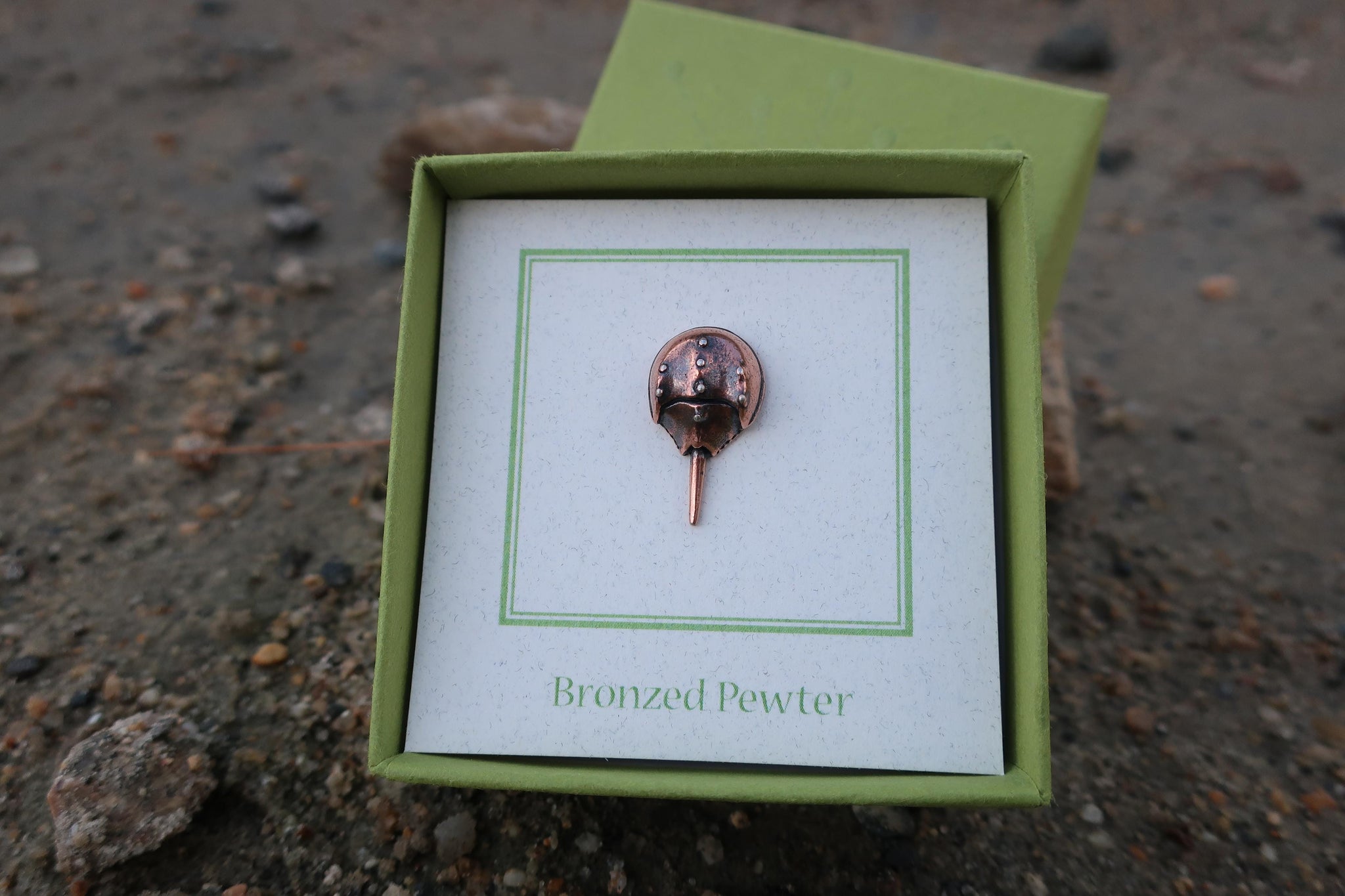 Horseshoe Crab Copper Lapel Pin – lapelpinplanet