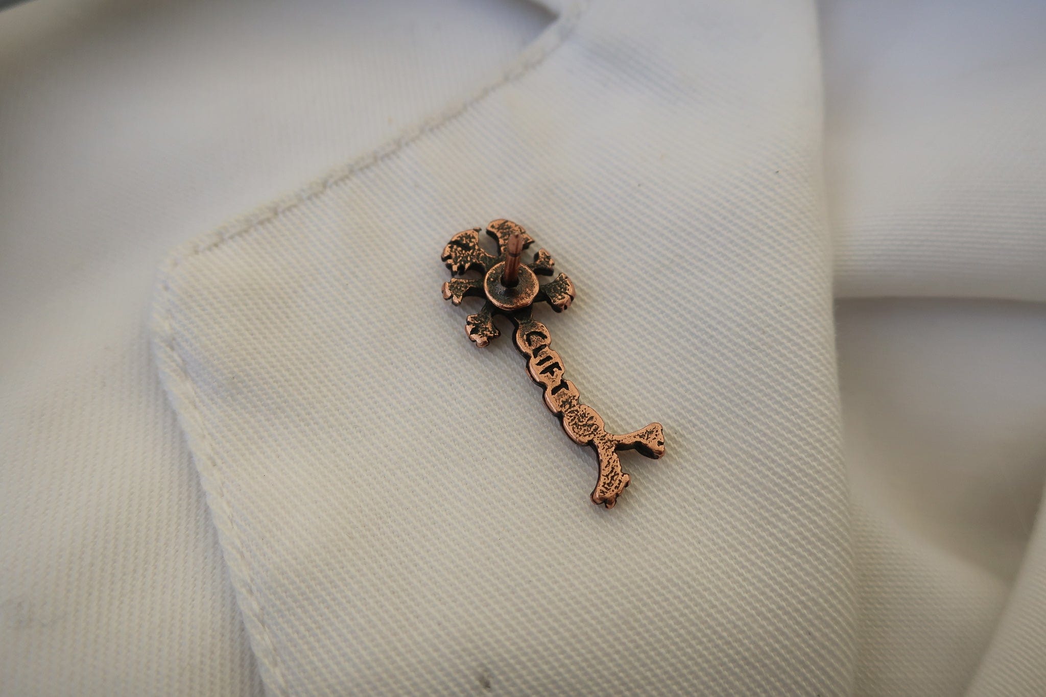 Neuron Copper Lapel Pin – lapelpinplanet