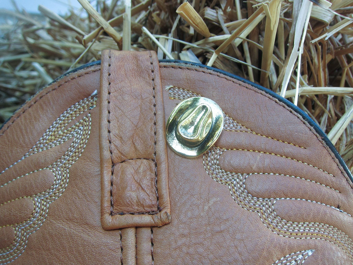 Cowboy Hat Gold Lapel Pin | Lapel Pin Planet – lapelpinplanet