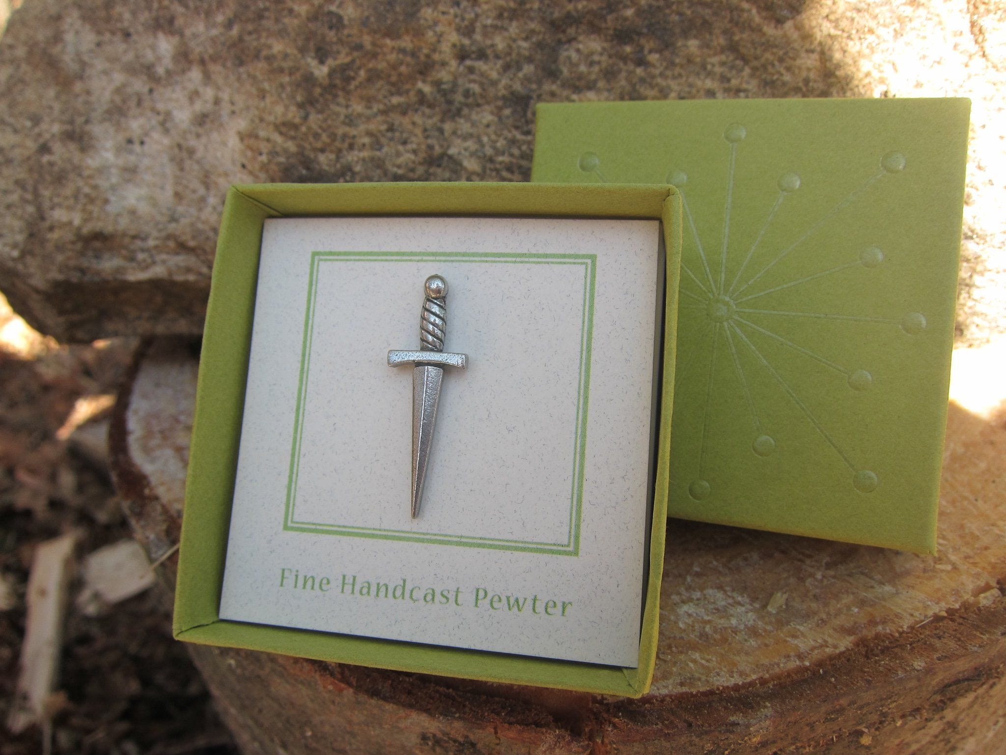 Dagger Lapel Pin – lapelpinplanet