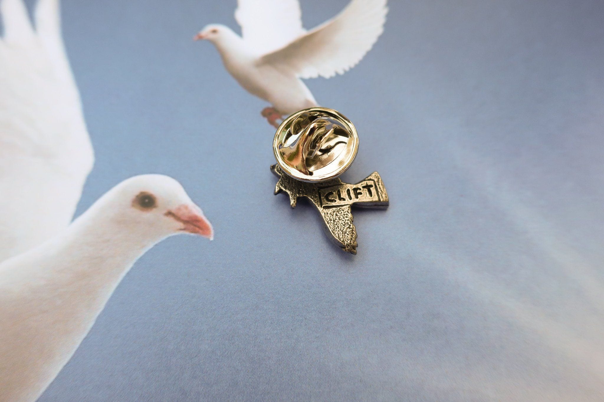 Dove Lapel Pin – lapelpinplanet