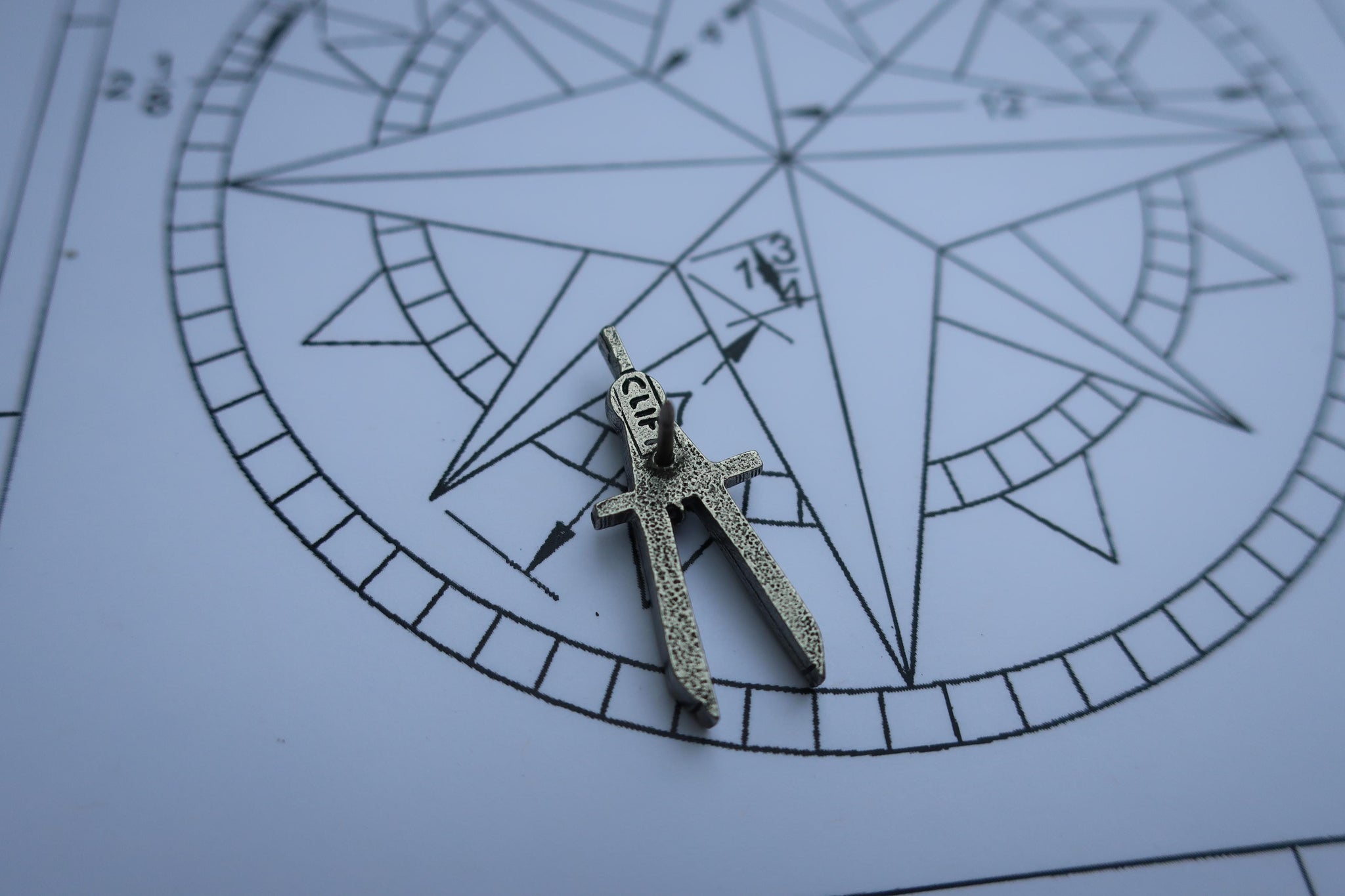 Engineering Compass Lapel Pin – lapelpinplanet