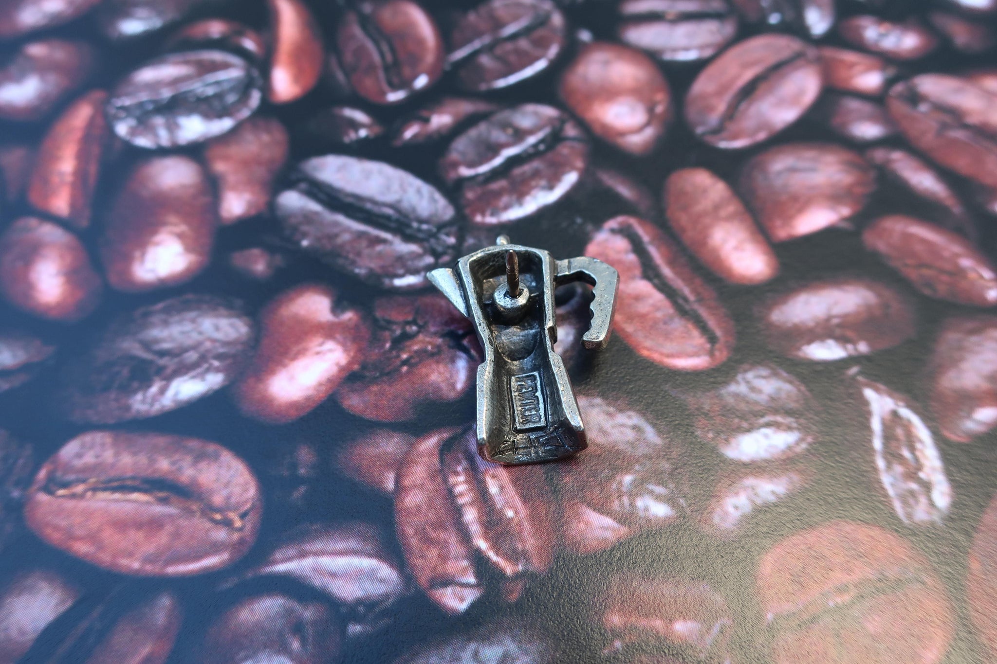 Espresso Pot Lapel Pin – lapelpinplanet