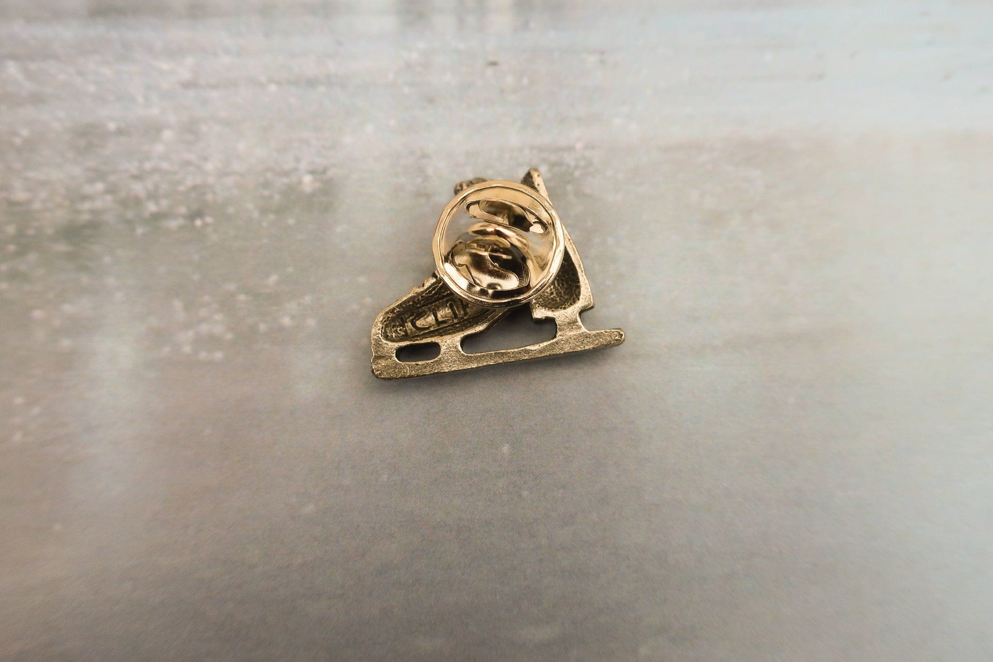 Figure Skate Lapel Pin – lapelpinplanet