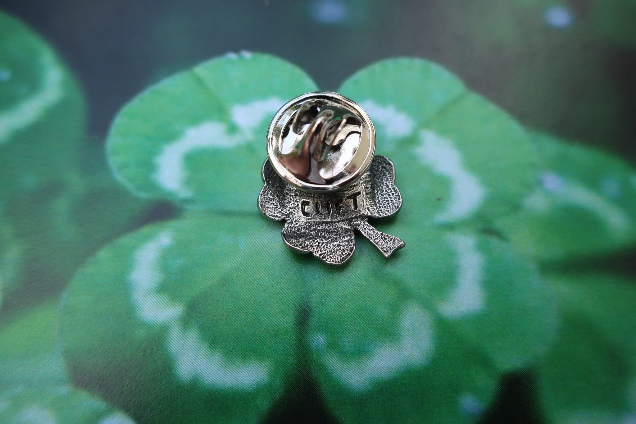 Four Leaf Clover Lapel Pin – lapelpinplanet