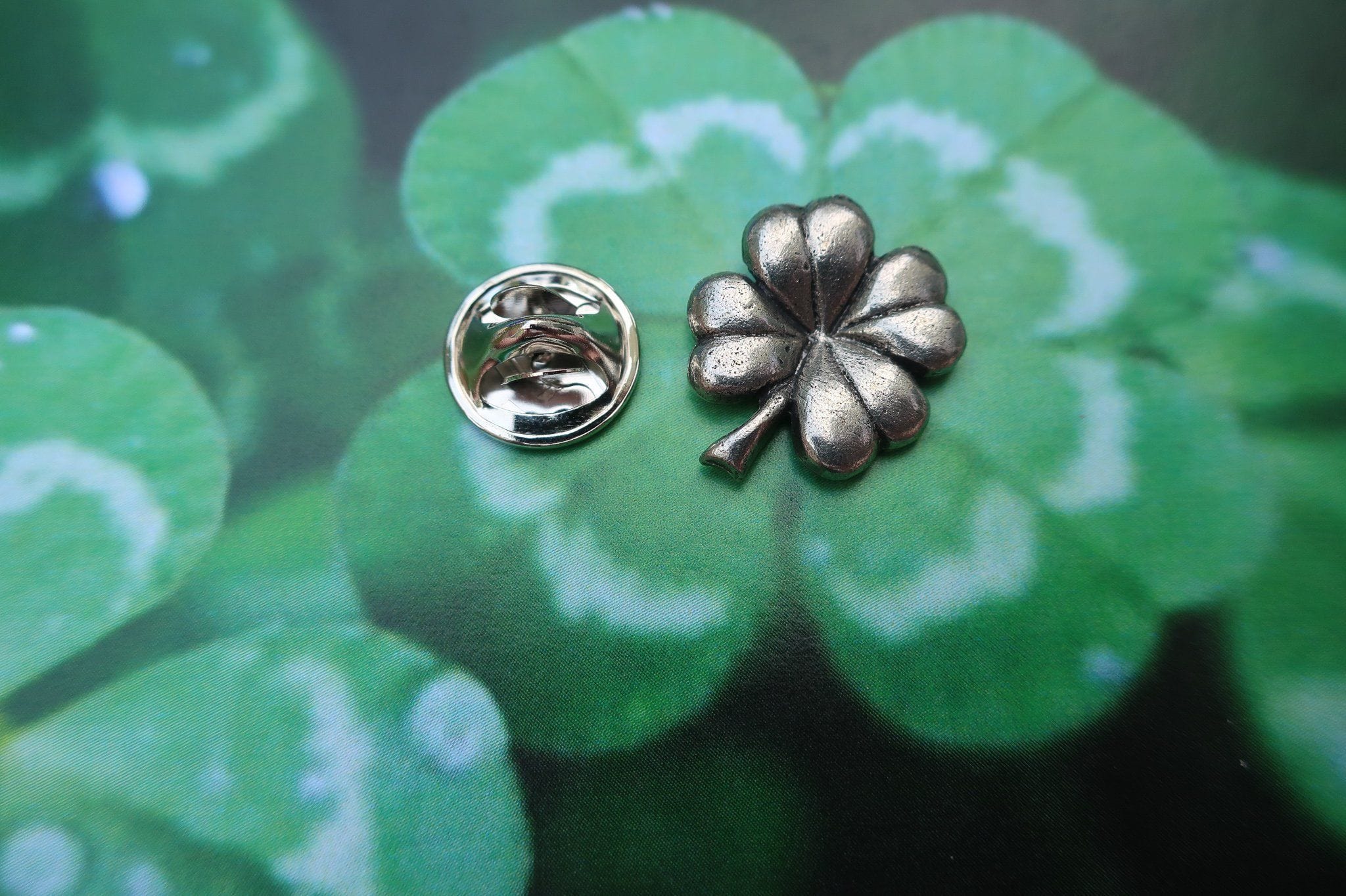 Four Leaf Clover Lapel Pin – lapelpinplanet