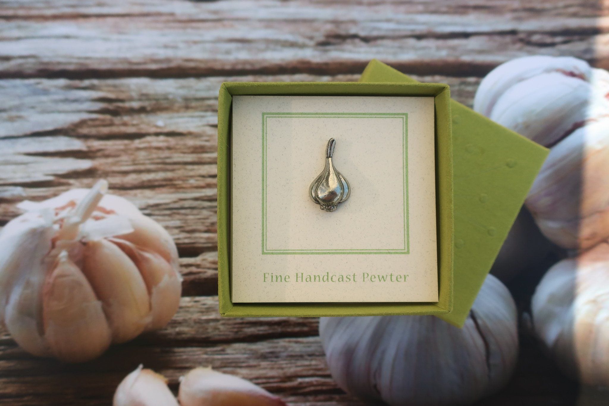 Garlic Lapel Pin – lapelpinplanet