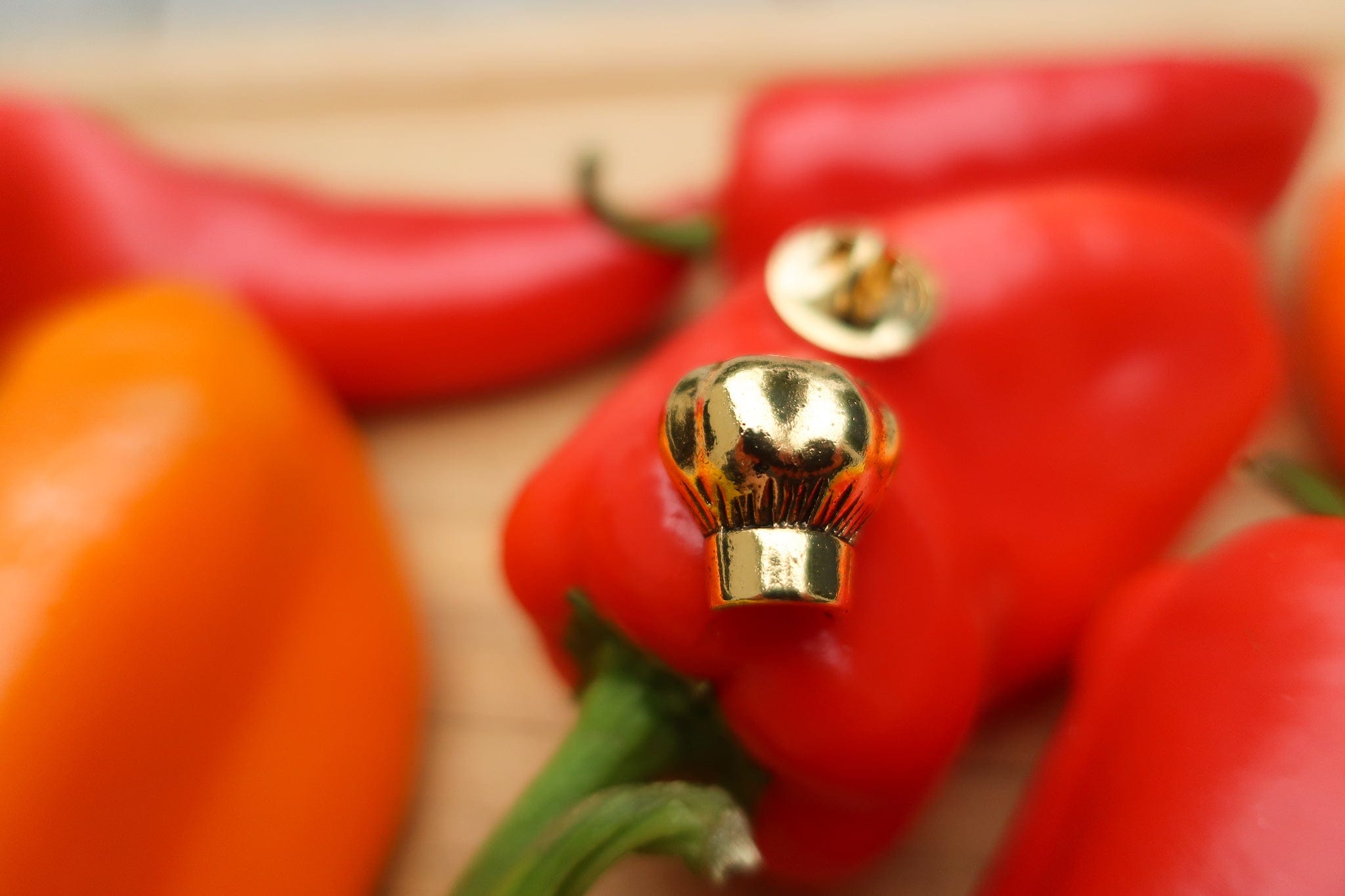 Chef's Hat Gold Lapel Pin - Cook with Style | Lapel Pin Planet ...