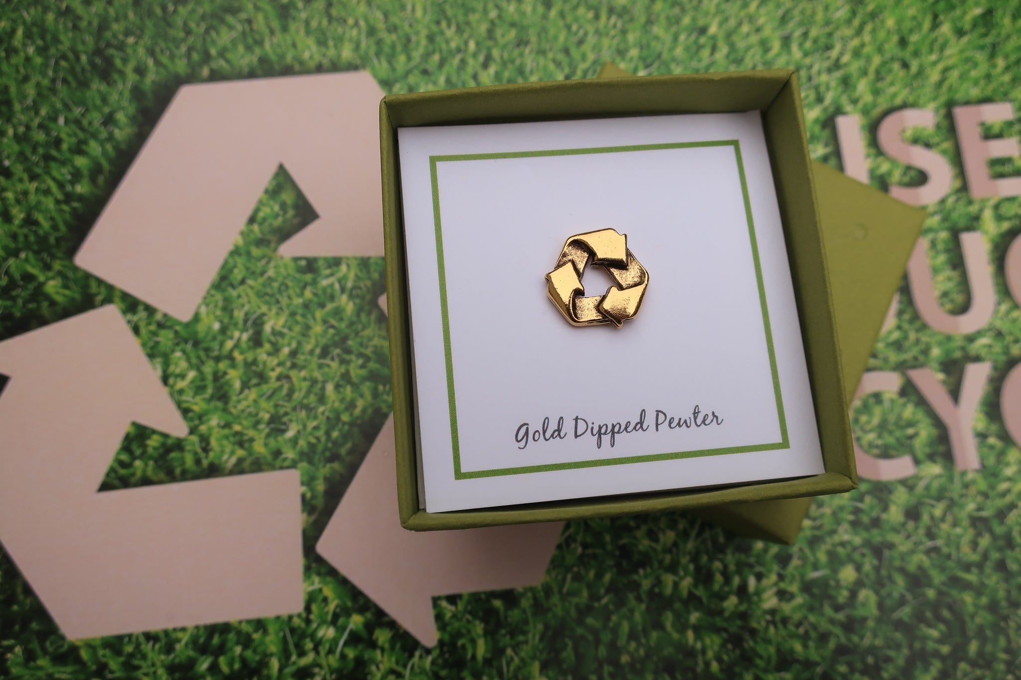 Recycle Symbol Lapel Pin – lapelpinplanet