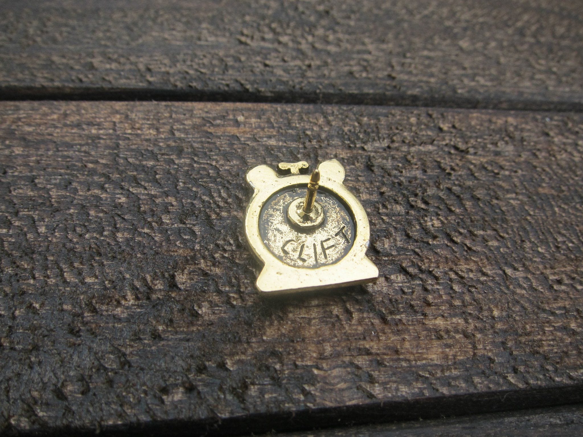 Alarm Clock Gold Lapel Pin - Timeless Style | Lapel Pin Planet ...