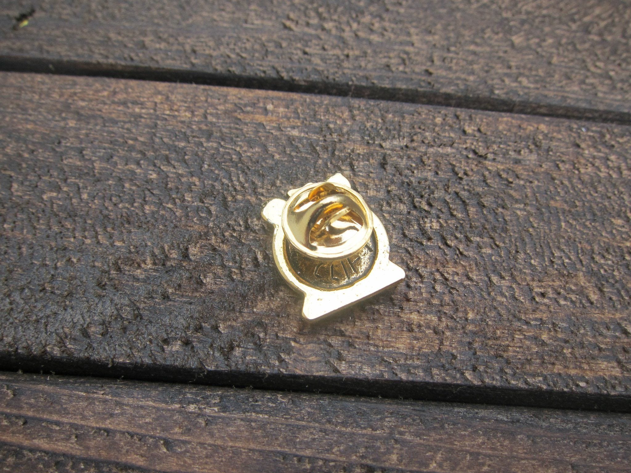 Alarm Clock Gold Lapel Pin - Timeless Style | Lapel Pin Planet ...