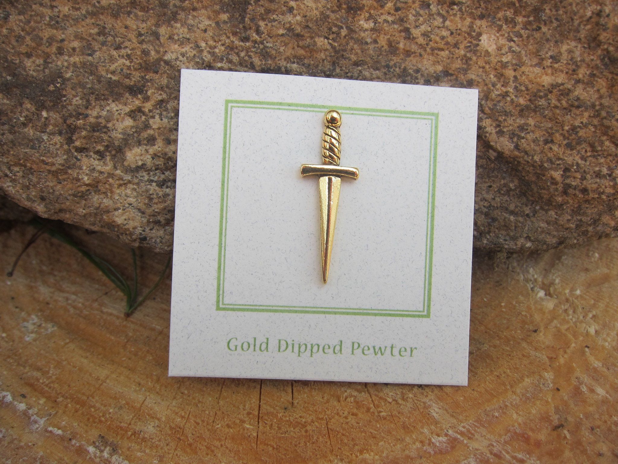 Dagger Gold Lapel Pin – lapelpinplanet