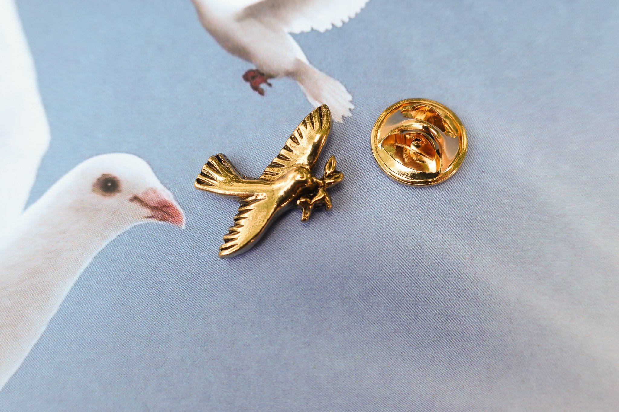Dove Gold Lapel Pin – lapelpinplanet