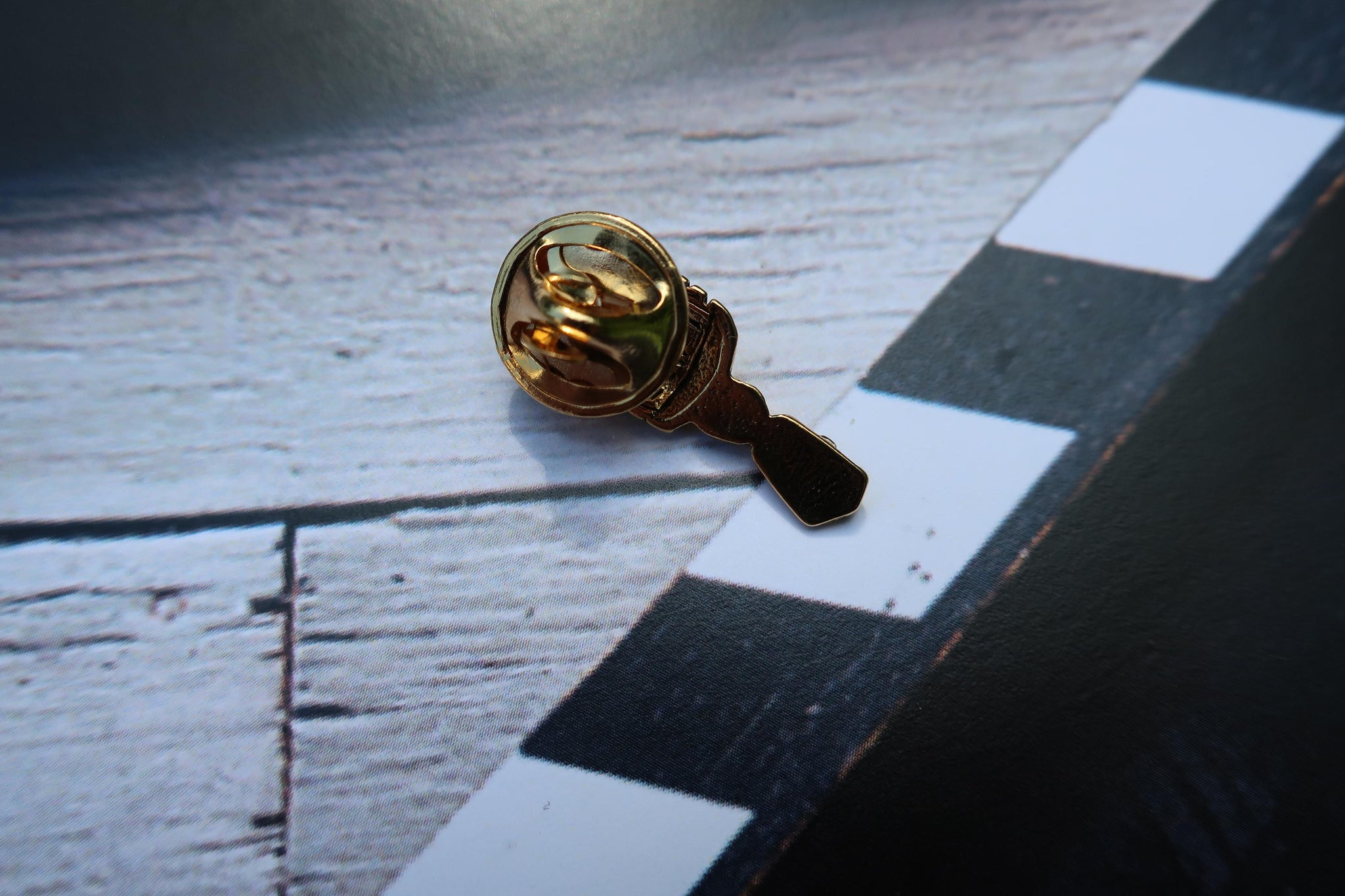 Microphone Gold Lapel Pin – lapelpinplanet