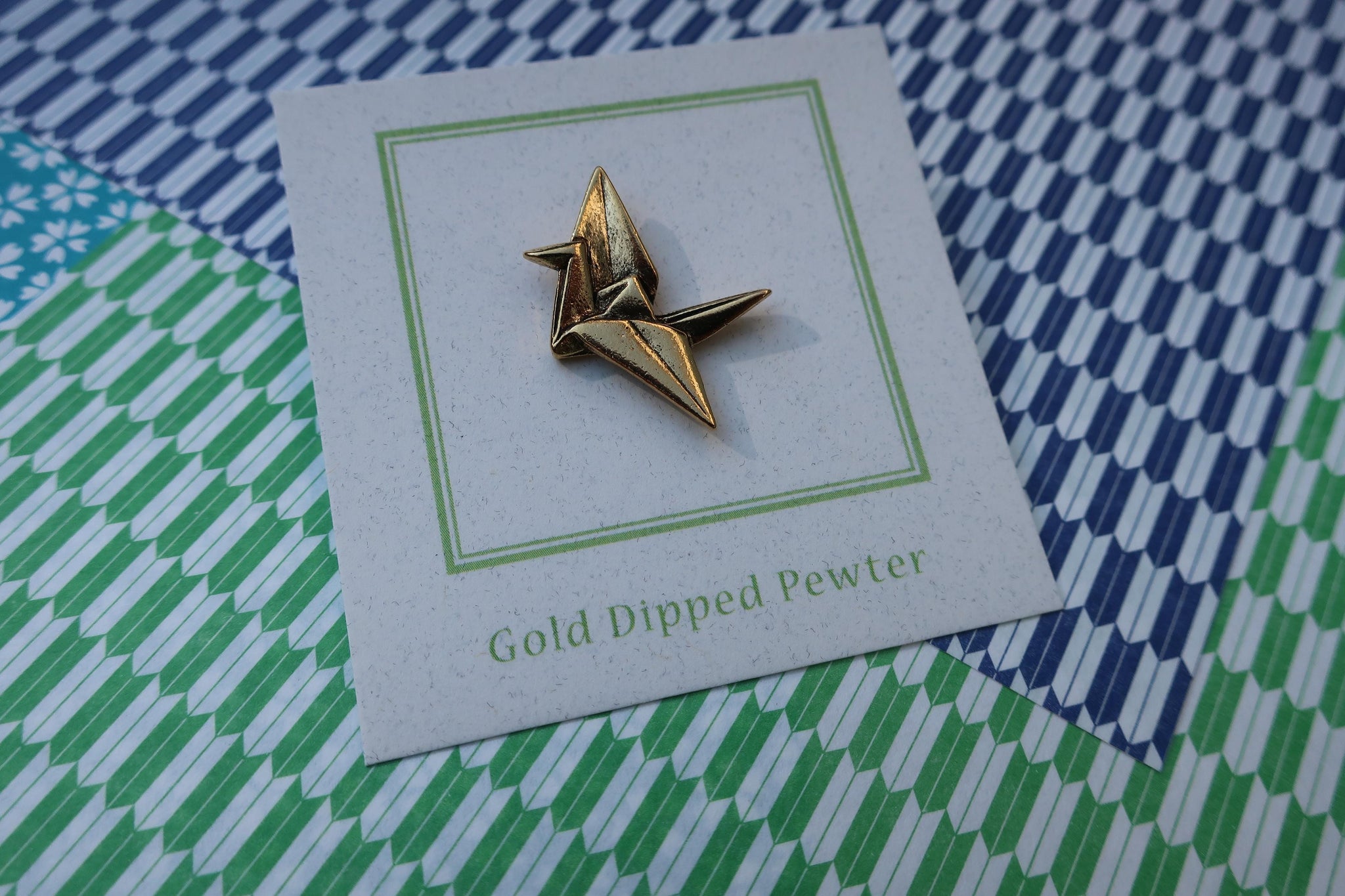 Origami Crane Gold Lapel Pin – lapelpinplanet