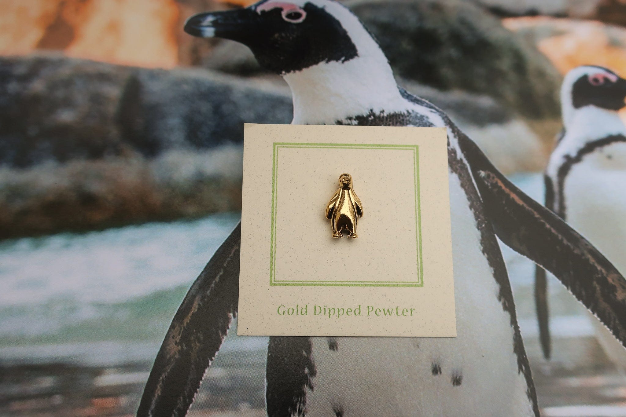 Penguin Gold Lapel Pin – lapelpinplanet