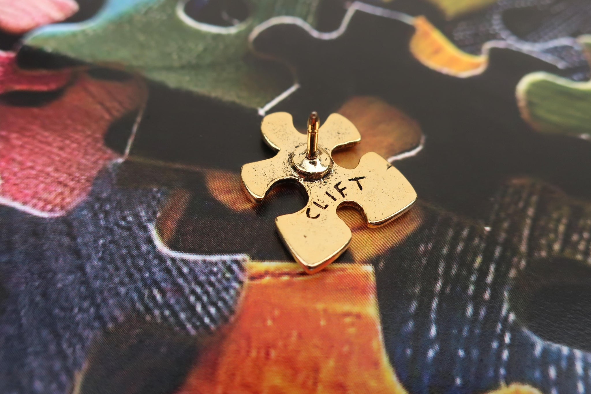Puzzle Piece Gold Lapel Pin – lapelpinplanet