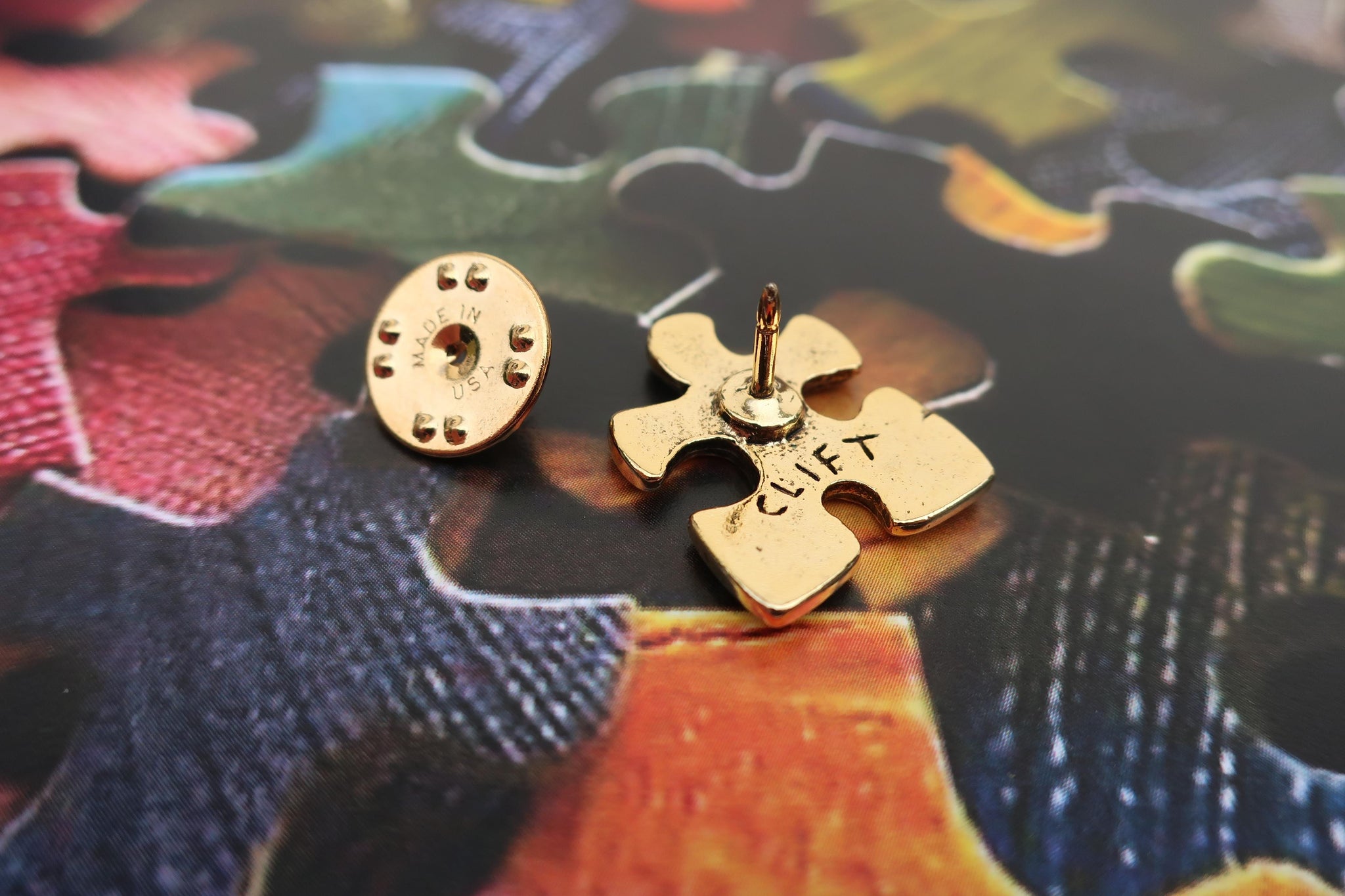 Puzzle Piece Gold Lapel Pin – lapelpinplanet