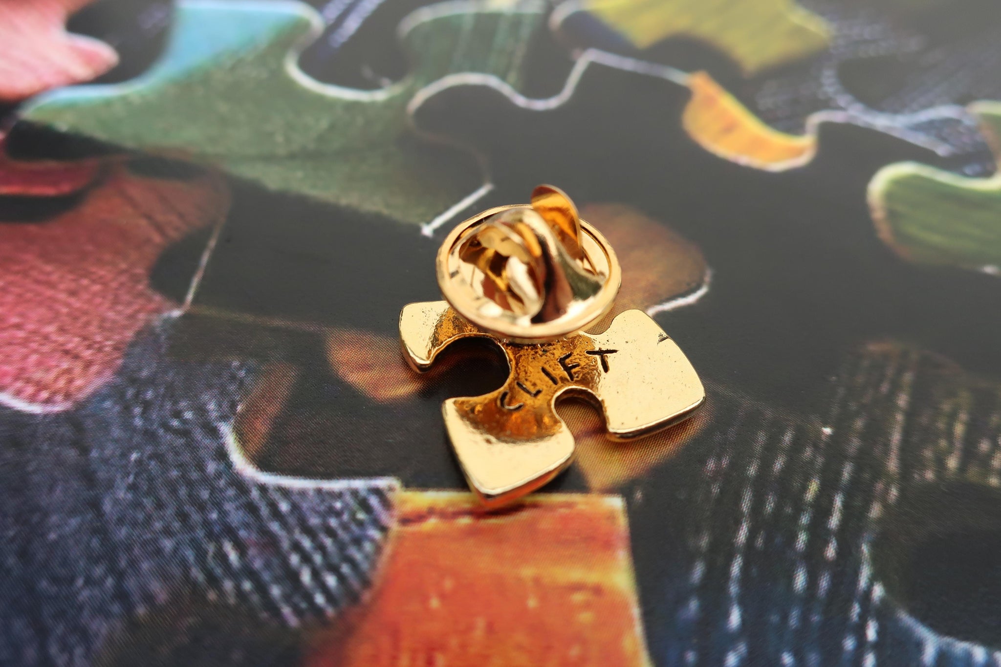 Puzzle Piece Gold Lapel Pin – lapelpinplanet