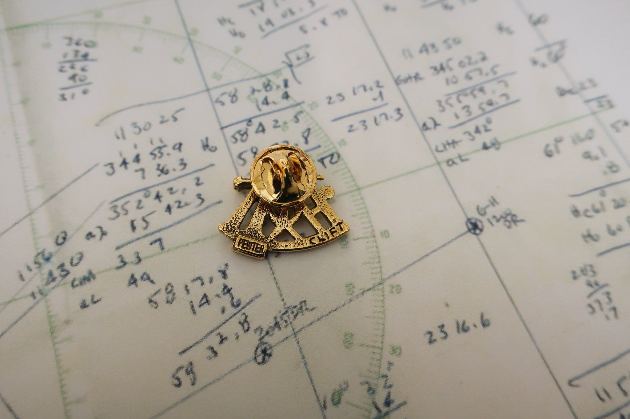 Sextant Gold Lapel Pin – lapelpinplanet