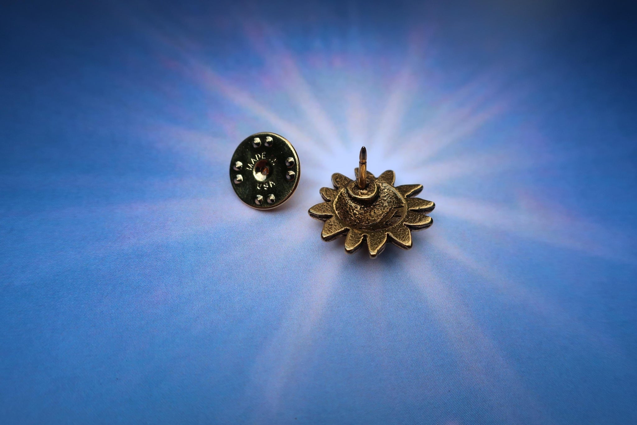 Sun Face Gold Lapel Pin – lapelpinplanet