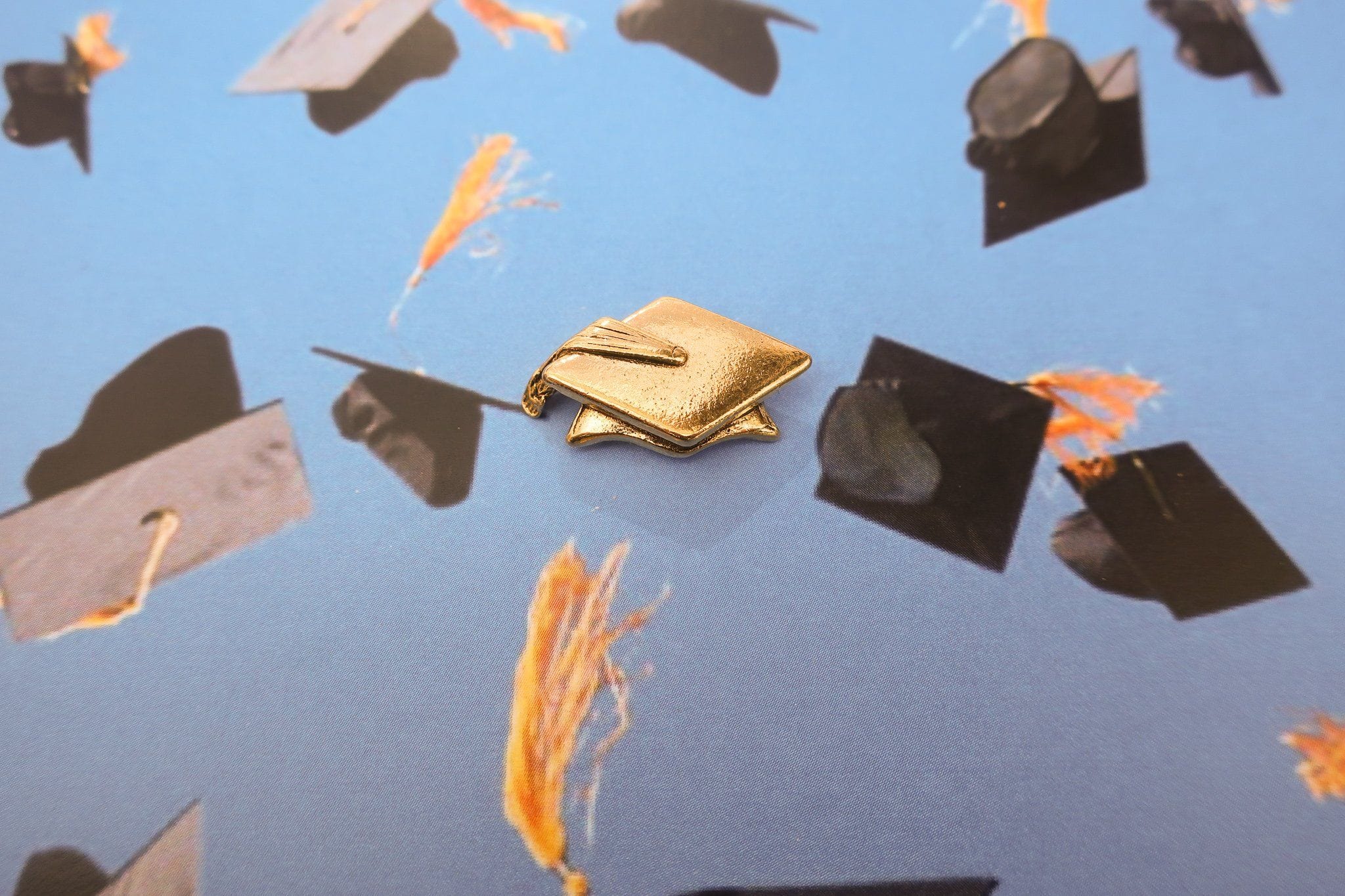Graduation Cap Gold Lapel Pin – lapelpinplanet