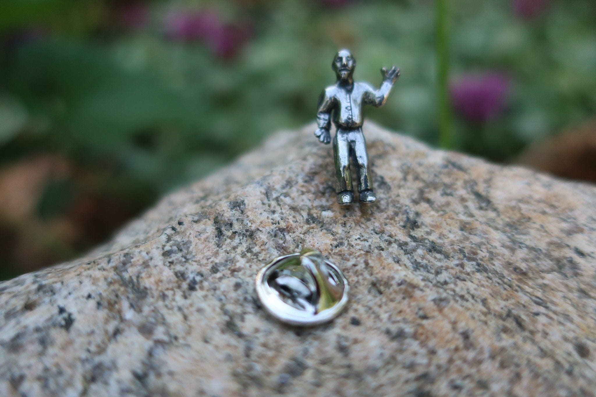 Guy Waving Lapel Pin – lapelpinplanet