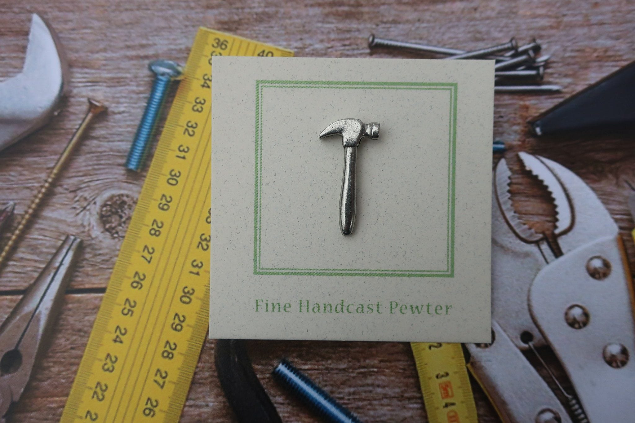 Hammer Lapel Pin – lapelpinplanet