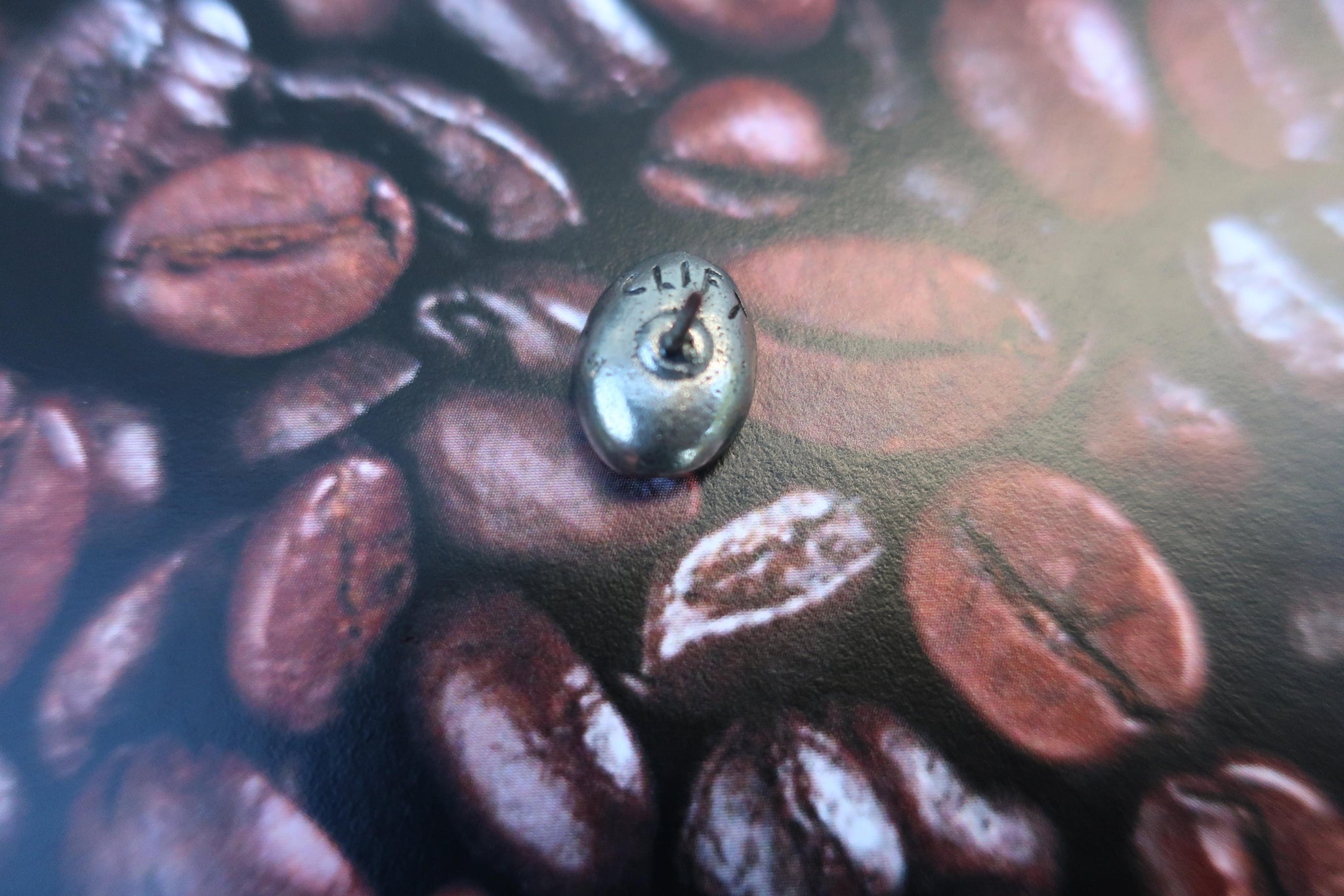 Large Coffee Bean Lapel Pin – lapelpinplanet