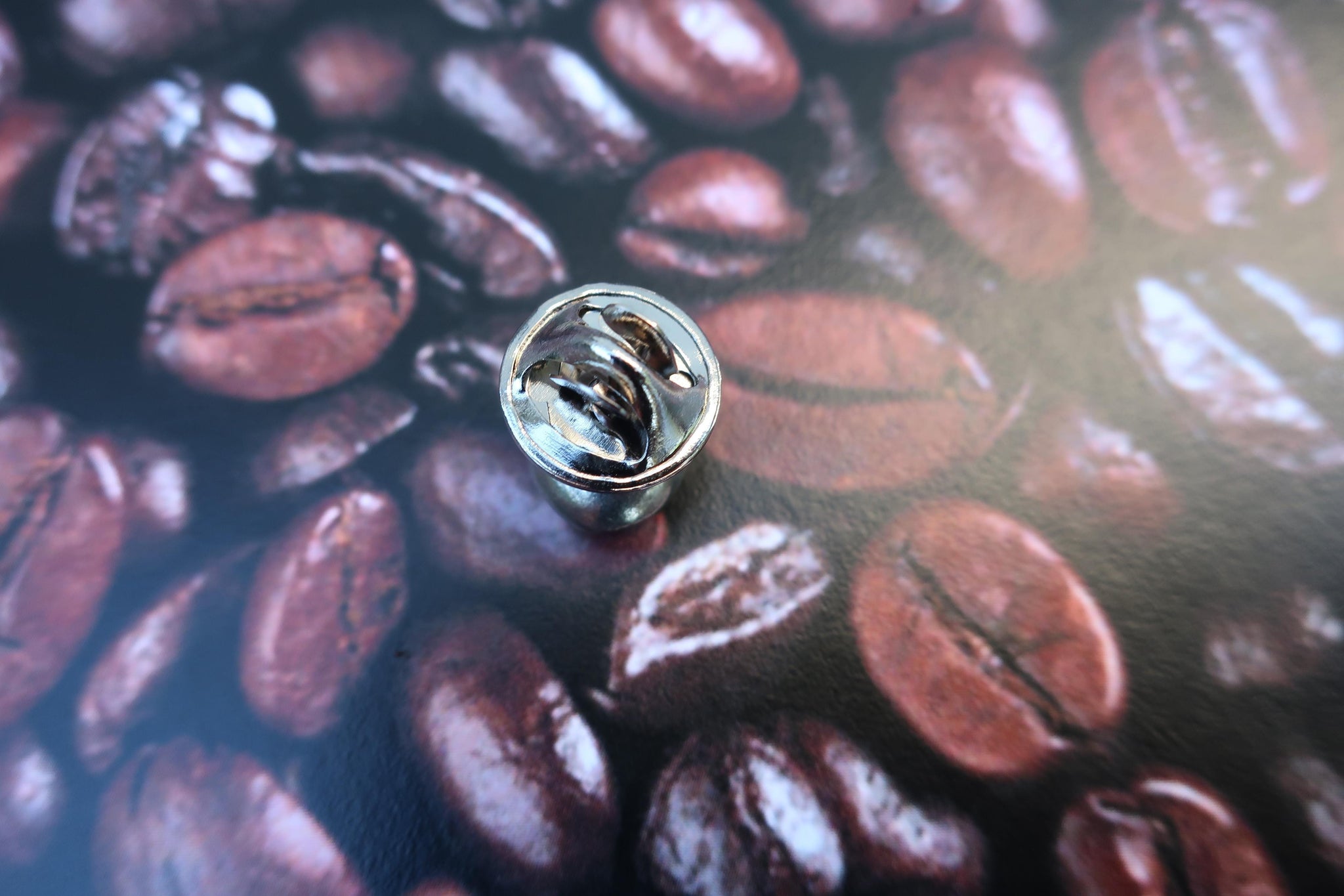 Large Coffee Bean Lapel Pin – lapelpinplanet