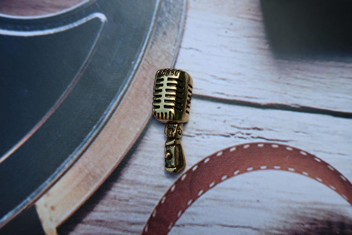 Microphone Gold Lapel Pin – lapelpinplanet