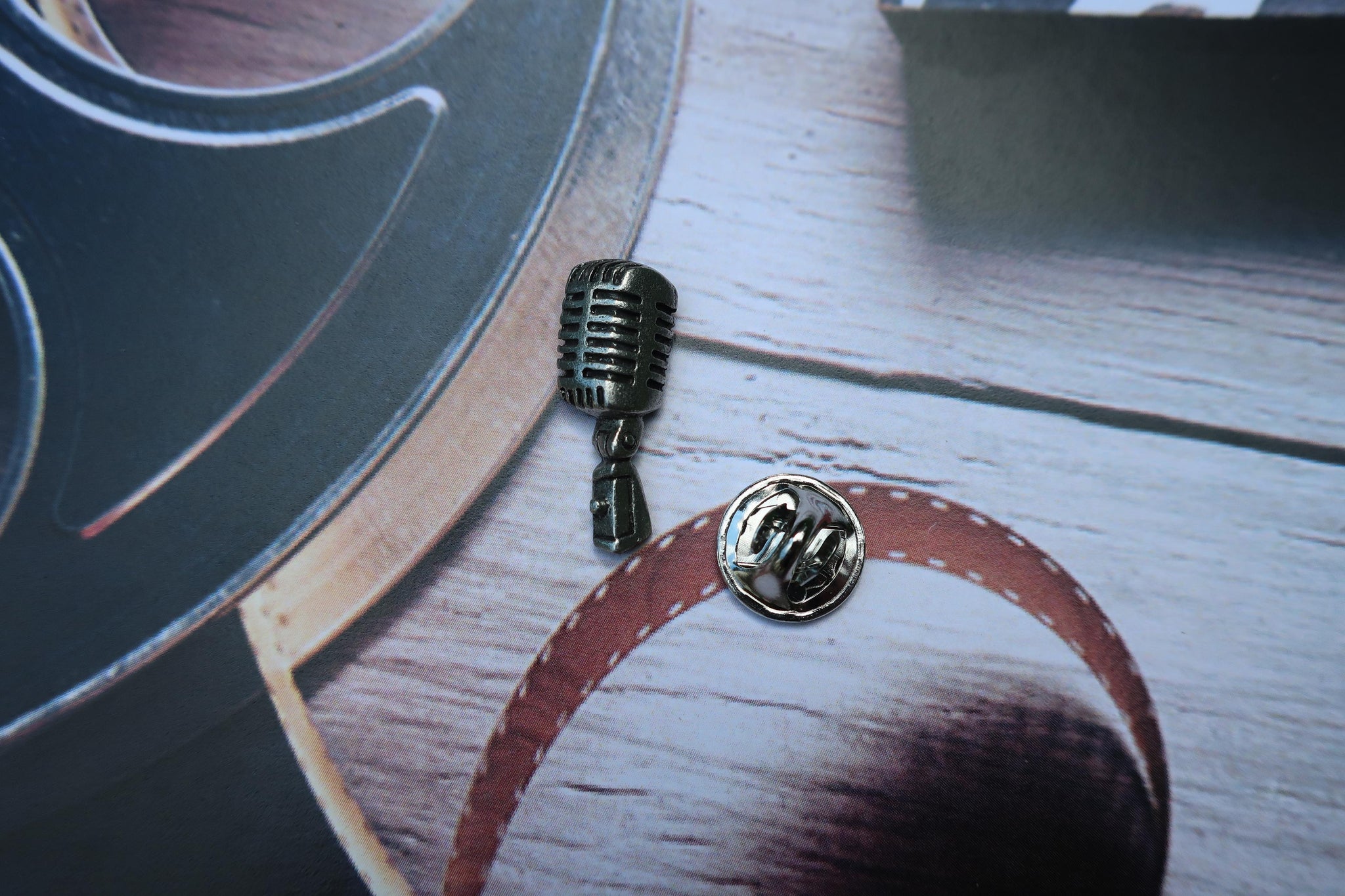 Microphone Lapel Pin – lapelpinplanet