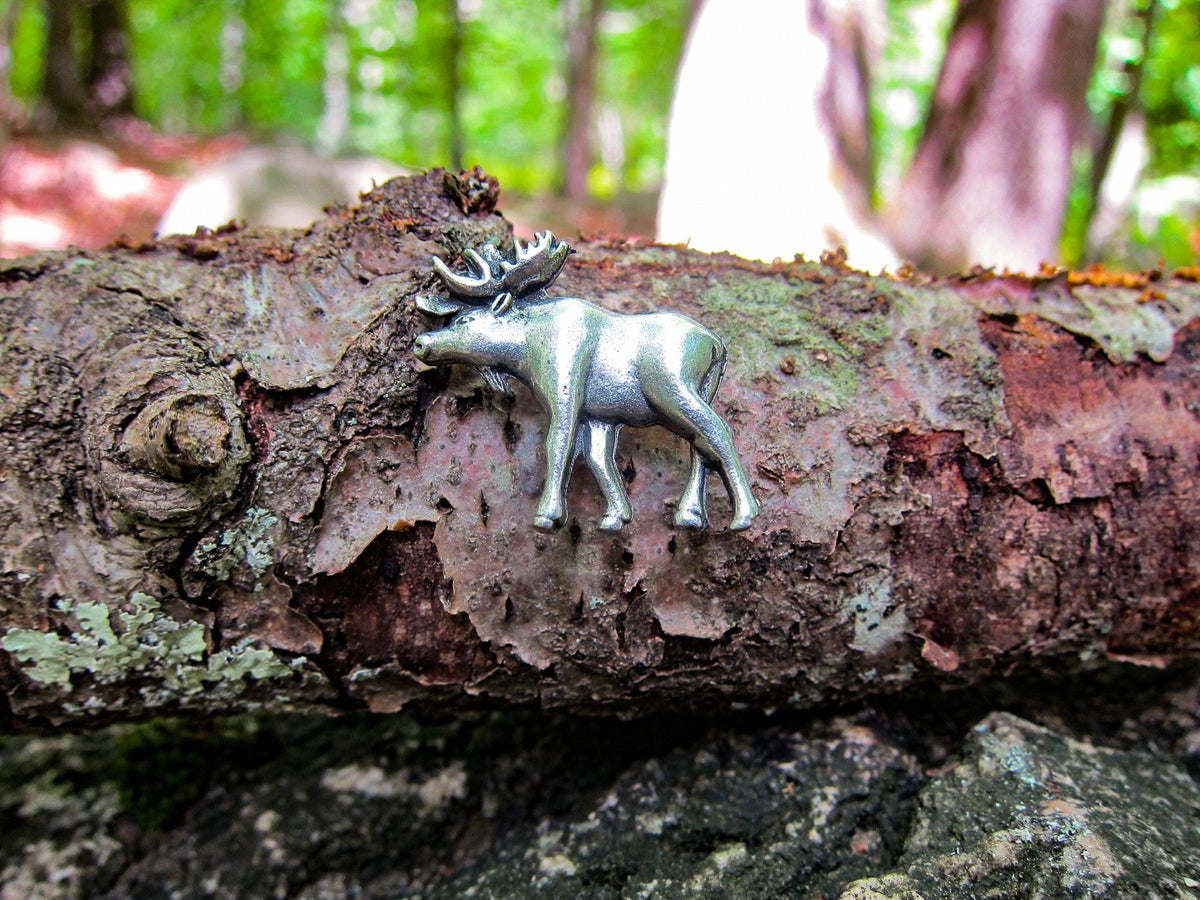Moose Lapel Pin – lapelpinplanet