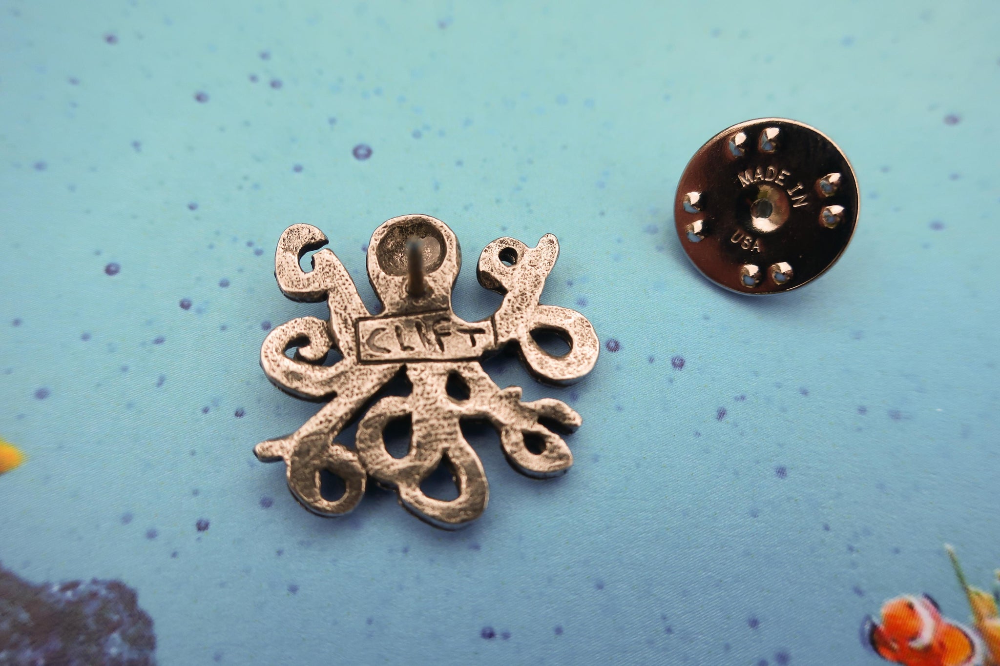 Octopus Lapel Pin – lapelpinplanet