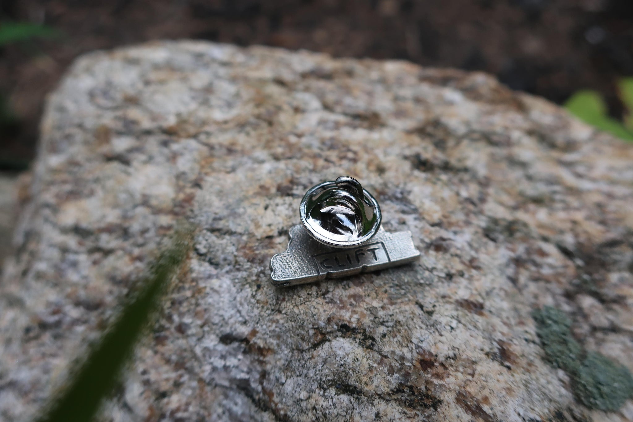 Peer Leader Lapel Pin – lapelpinplanet