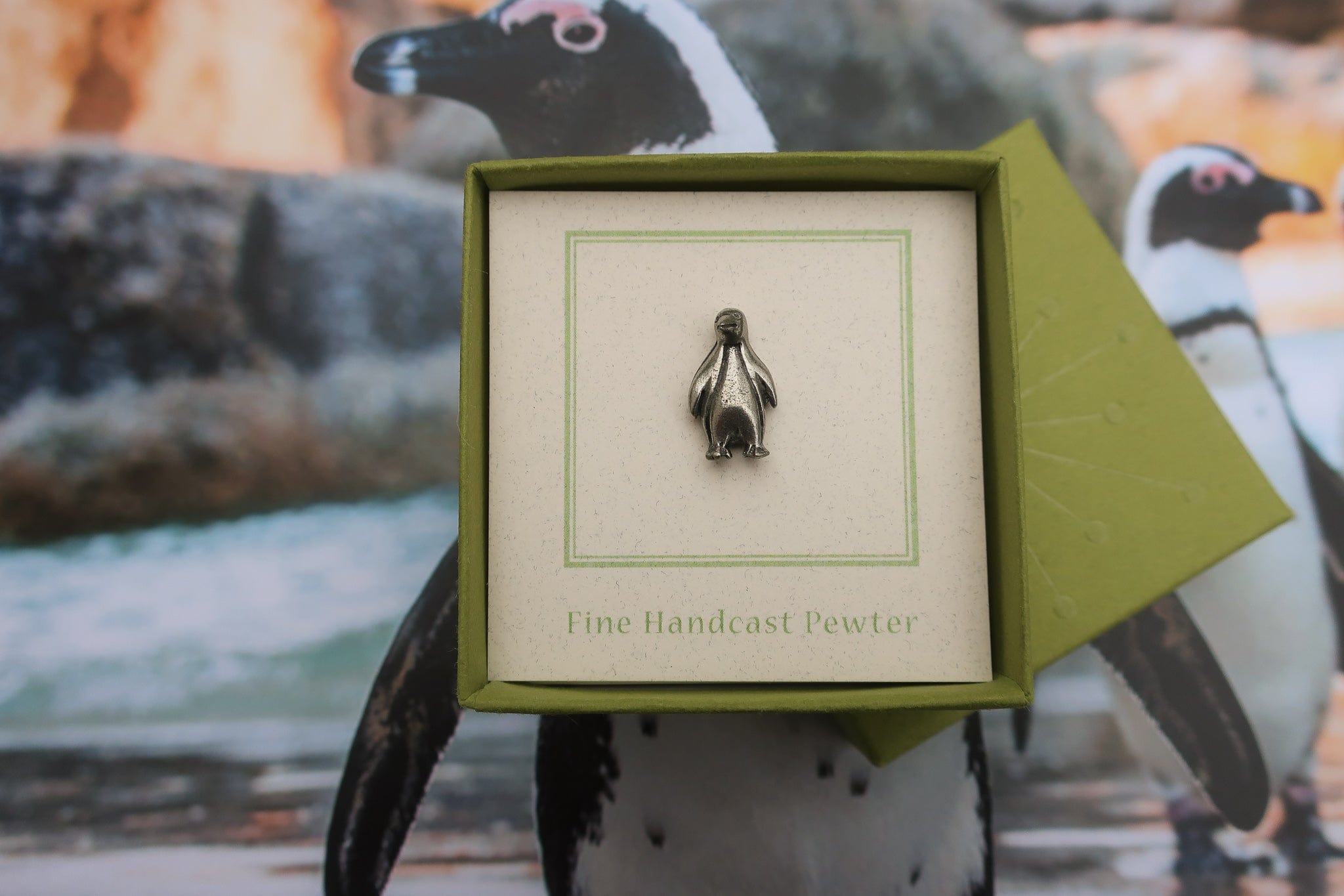 Penguin Lapel Pin – lapelpinplanet