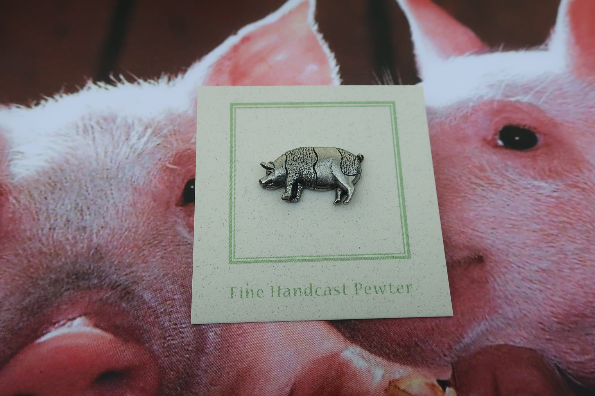 Pig Lapel Pin – lapelpinplanet