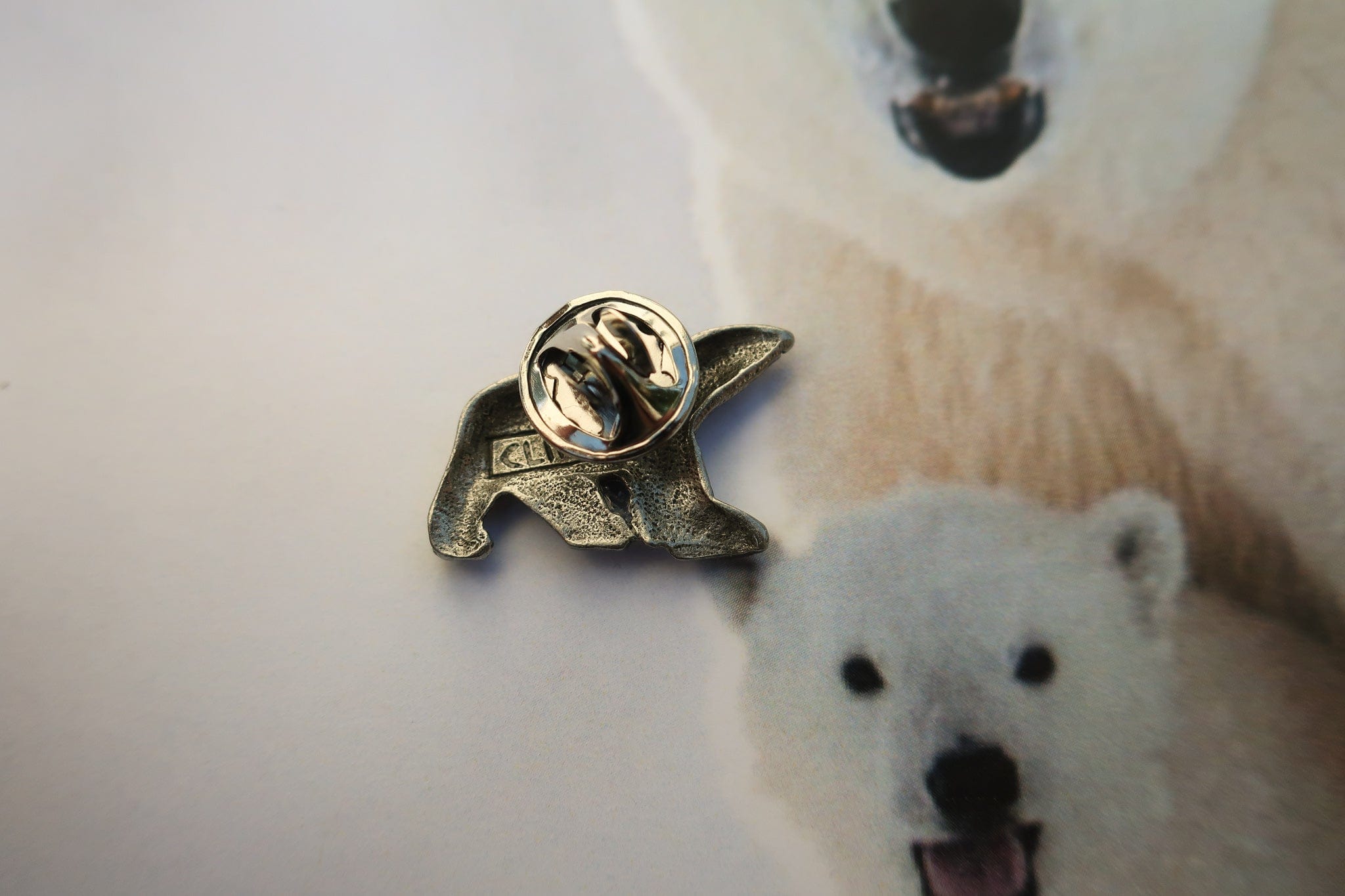Polar Bear Lapel Pin – lapelpinplanet