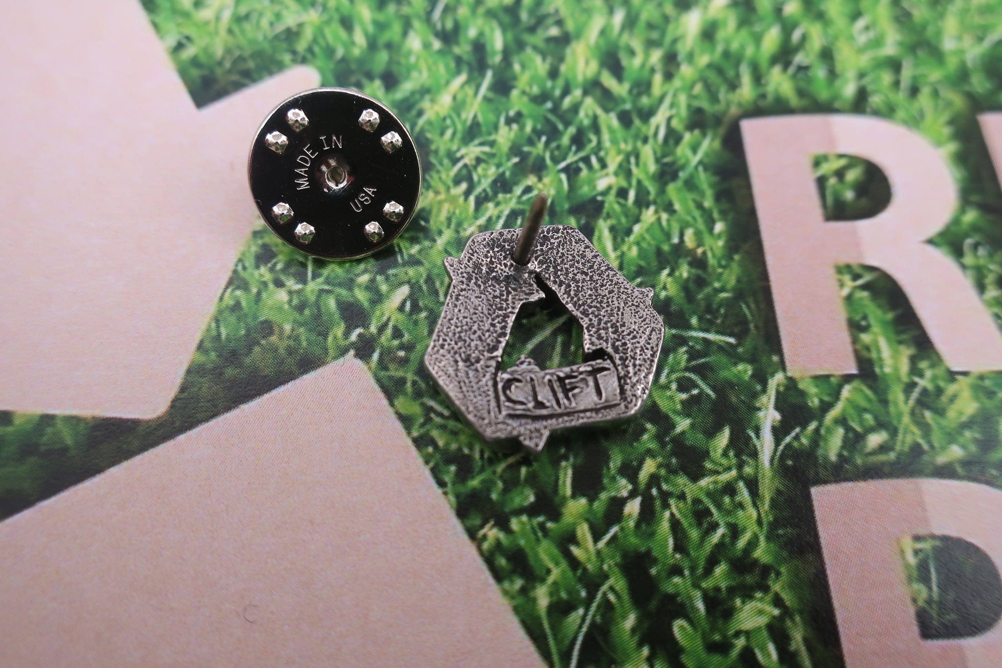 Recycle Symbol Lapel Pin – lapelpinplanet