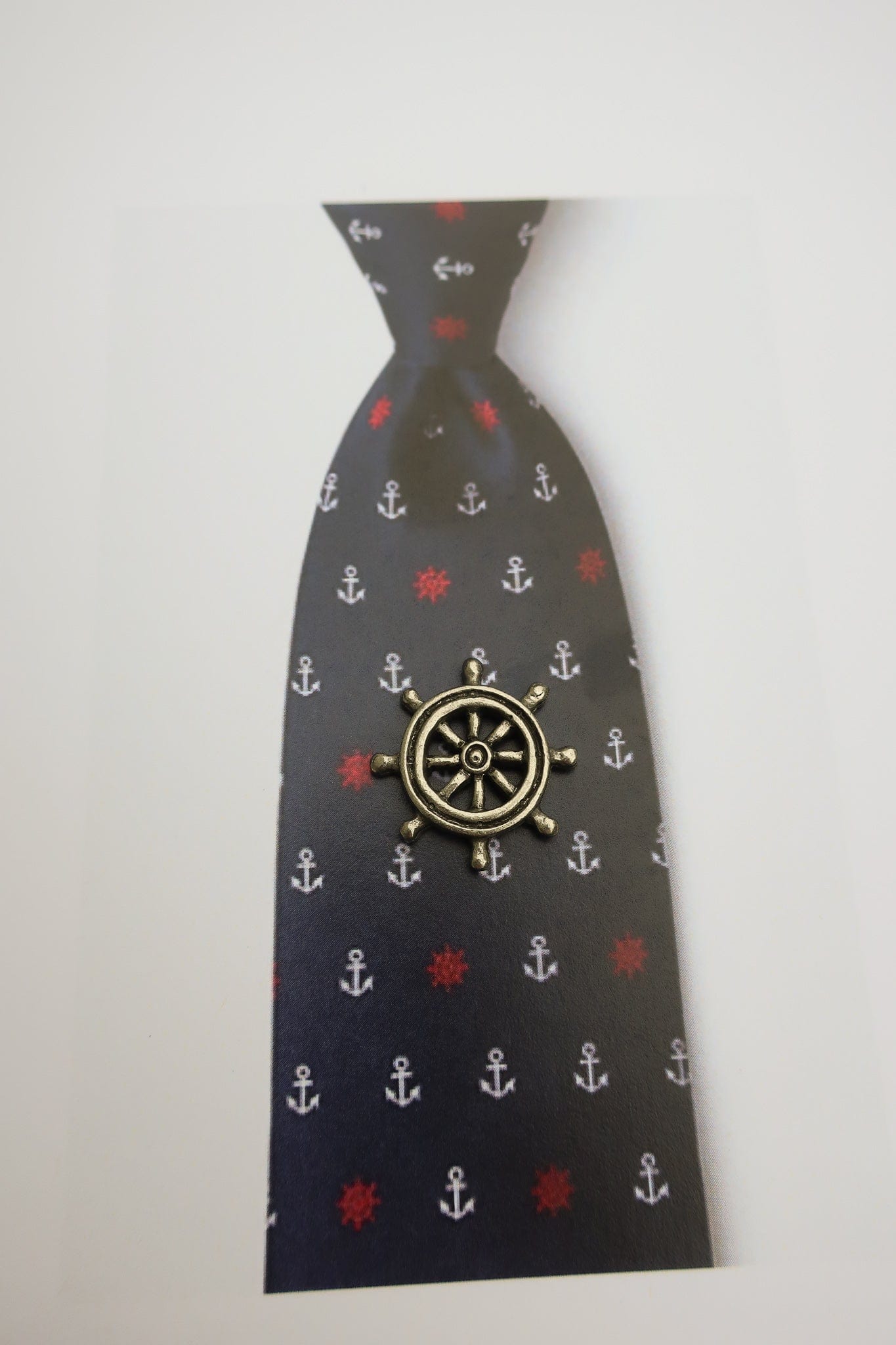 Ships Wheel Lapel Pin – lapelpinplanet