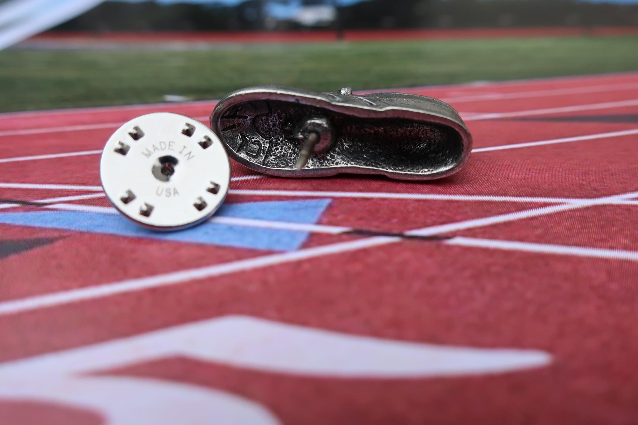 Sneaker Lapel Pin – lapelpinplanet