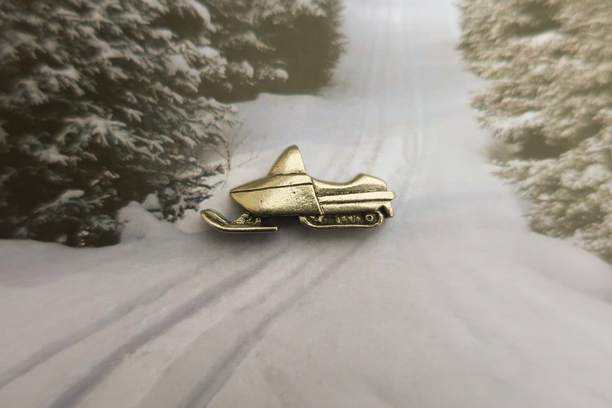 Snowmobile Lapel Pin – lapelpinplanet