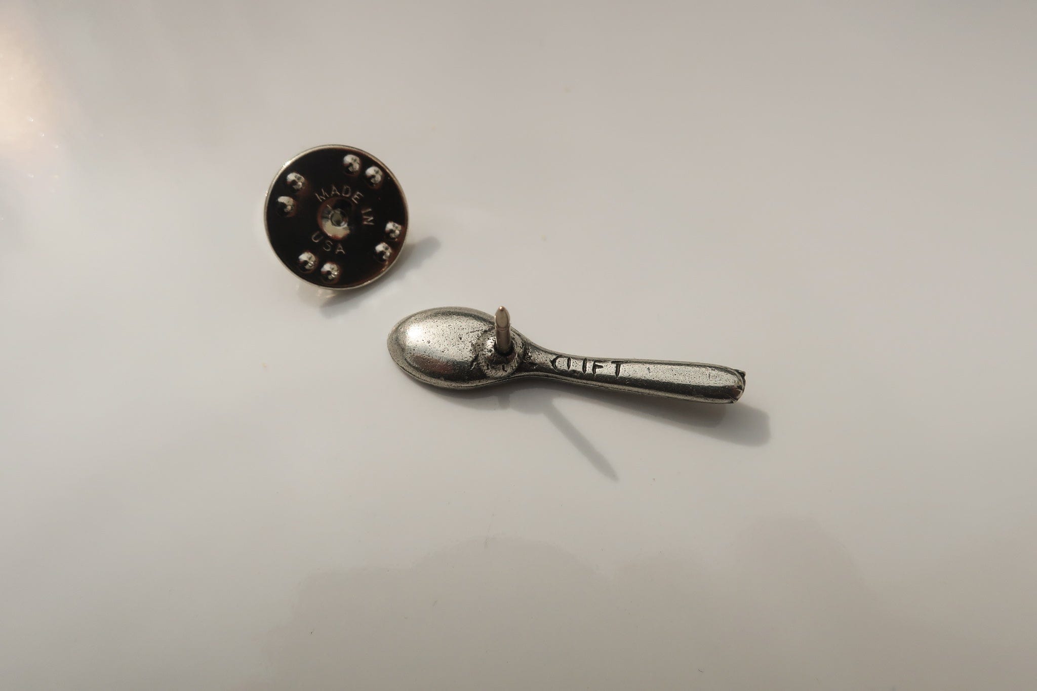 Spoon Lapel Pin – lapelpinplanet